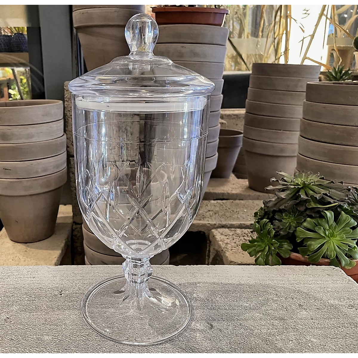 baflovga Candy Jars with Airtight Lids, 71 OZ Acrylic Cookie Jars, Plastic Apothecary Jars, Elegant Storage Canisters for Candy Buffet, Bathroom, Party, Wedding, Break-Resistant, Clear