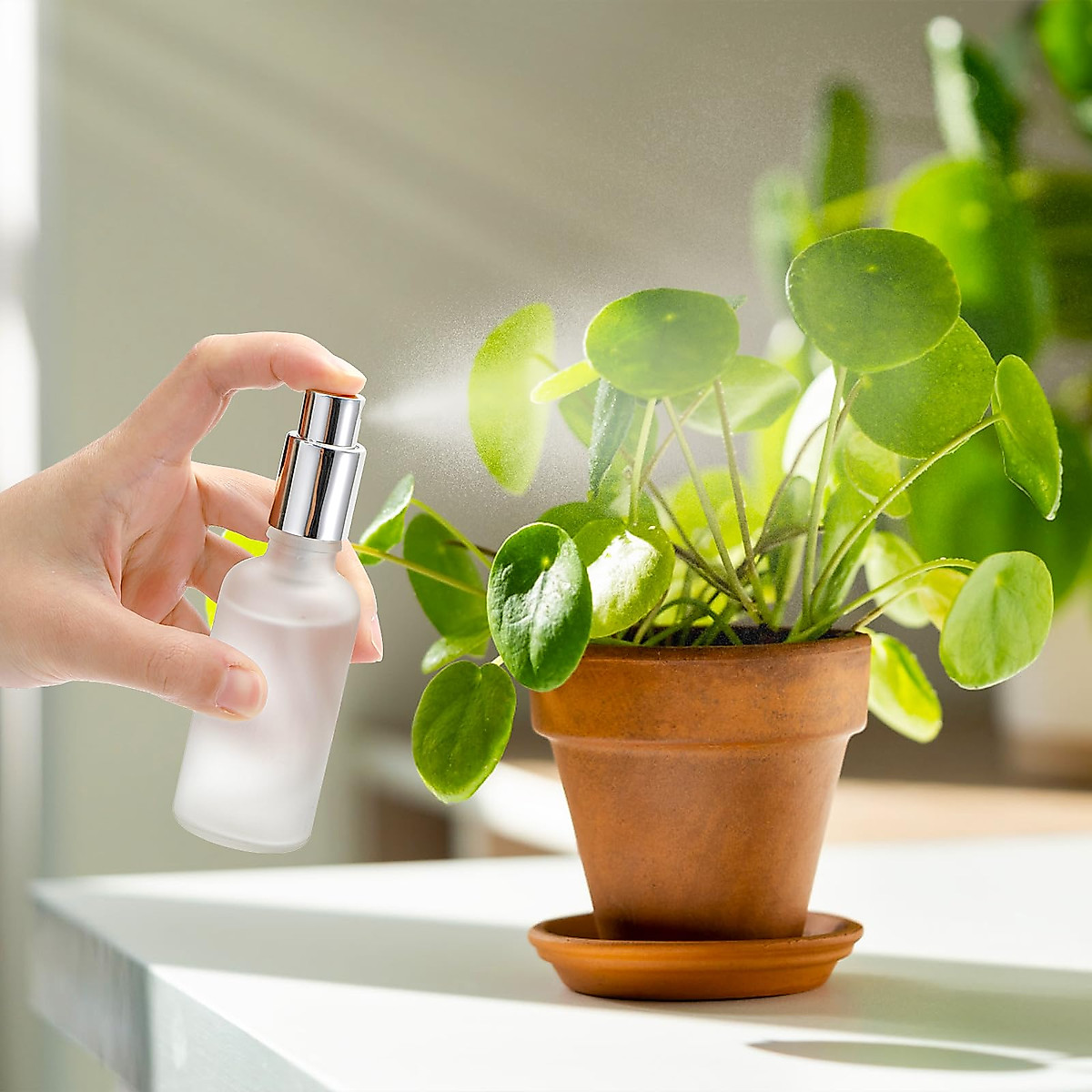 Bekith 16 Pack 50ml Glass Spray Bottles, Frosted Empty Perfume Atomizer, Refillable Fine Mist Spray for Essential Oils, Cleaning Products, Silver Sprayer