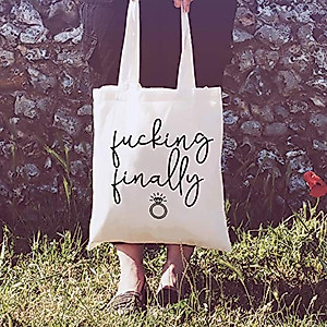 Fcking Finally - Shoulder Bag Shopping Bag Tote Bag Gift – Funny Engagement Gift for Bride - Bride to Be - Newly Engaged - Bridal Shower Gifts for Her - Bachelorette Party Gifts for Women