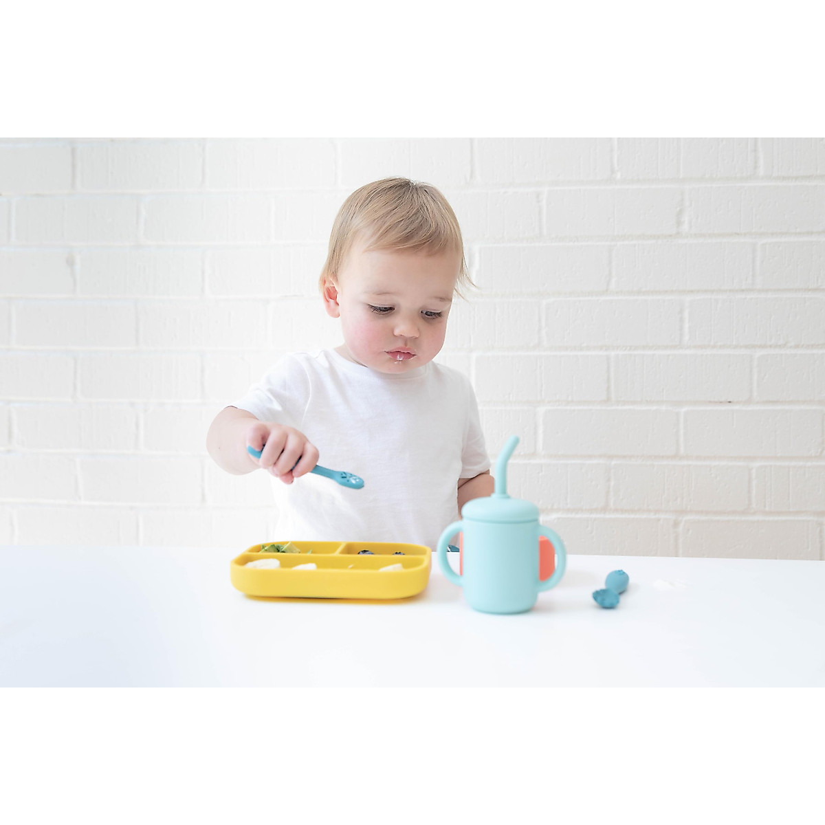 Bella Tunno Little Bites Bundle – Baby Feeding Set and Baby Led Weaning Supplies with 1 Baby Bowl, 1 Baby Plate, 3 Baby Utensils, 1 Cup, 2 Lids, 100% Food-Grade Silicone (Circus Fun)