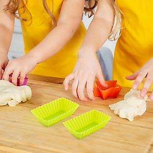 AUEAR, Silicone Mini Reusable Muffin Baking Cup Small Cupcake Holders Random Color Silicone Cupcake Liners Pastry Dessert Cups (24 Pack, Rectangle Cups)