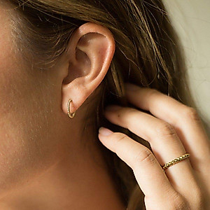 Honeycat Thin Spike Band Ring in Gold, Rose Gold, or Silver | Minimalist, Delicate Jewelry (Silver, 7)