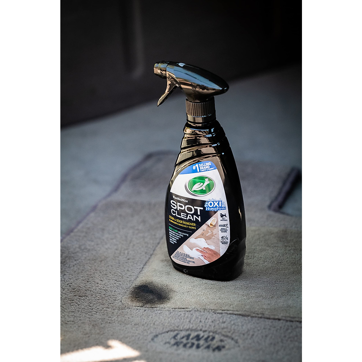 Turtle Wax 53839 Spot Clean Stain & Odor Remover, Non-Aerosol Foaming Spray Cleaner for Carpet, Fabric and Upholstered Surfaces, Eliminates Tough Stains, Deodorizes, 16 oz