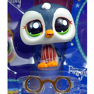 Littlest Pet Shop Online Multi-pack with 5 Trading cards and 5 Welcome Pets from LPSO.com