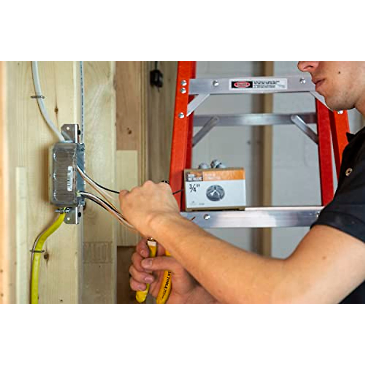 Halex – 3/8 Inch Non Metallic Twin Screw Clamp Connectors – 05103B – 100 Per Pack