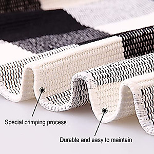 BEDELITE Buffalo Plaid Rug 27.5x43 Inches, Washable Hand Woven Braided Cotton Front Door Mat Indoor Outdoor, Farmhouse Checked Black and White Area Rug for Entryway, Living Room, Kitchen, Porch Decor