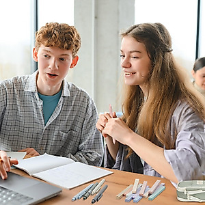 Henoyso 18 Set Aesthetic Bible Study Supplies Include Big Capacity Pen Bag with Zipper 12 Pcs Chisel Tip Bible Highlighters 5 Pcs Quick Dry Retractable Black Ink Pens for Office(Green)