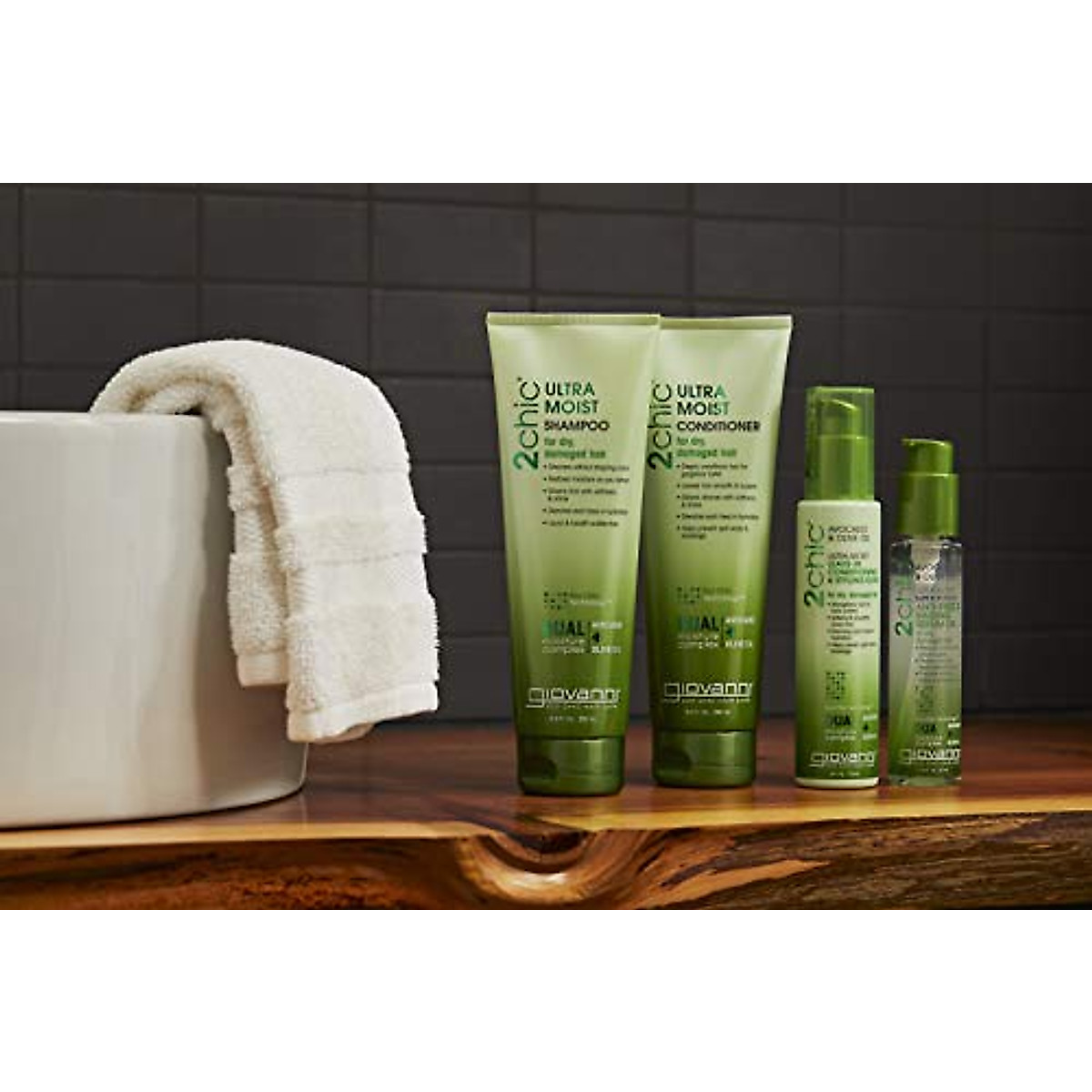 GIOVANNI 2chic Ultra-Moist Leave-In Conditioning Styling Elixir - Smoothes Frizz Prevents Breakage, For Dry & Damaged Hair, Avocado & Olive Oil, Enriched with Aloe Vera, Shea Butter - 4 fl oz