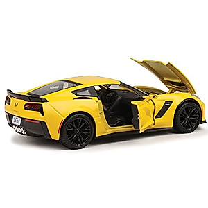 C7 Corvette Z06 1:24 Scale Diecast Model by Maisto