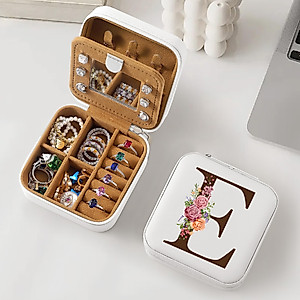 Parima Bride Gifts Bridal Shower Gifts - Personalized Small Travel Jewelry Box Jewelry Case Organizer for Women Bridesmaid Proposal Maid of Honor Bachelorette Party Wedding Day Gift - Letter B, White