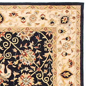 SAFAVIEH Antiquity Collection Accent Rug - 2' x 3', Black, Handmade Traditional Oriental Wool, Ideal for High Traffic Areas in Entryway, Living Room, Bedroom (AT21B)