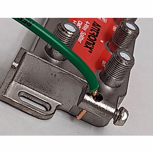 Antronix CMC4004U 4-Way Vertical Splitter, 1.218 GHz High Performance for Coax Cable TV & Internet Optimized MoCA 2.0 Performance (1)