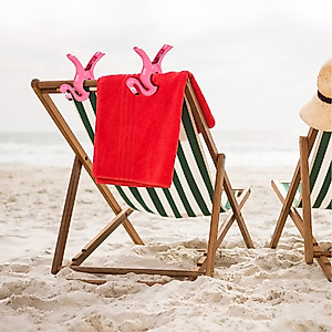 8 Pack Clips for Beach Chairs-Durable and Big Towel Clips, Peg Clips with Colorful Parrot and Pink Flamingo Shape, Creative Beach Towel Clip for Family Use, Portable During Travel.