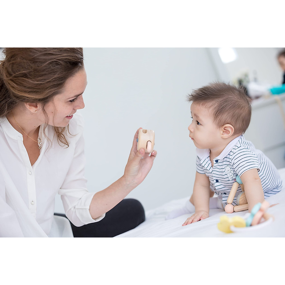 PlanToys Wooden Peek-a-Boo Roller Early Learning and Development Baby Toy (5252) | Pastel Color Collection | Sustainably Made from Rubberwood and Non-Toxic Paints and Dyes