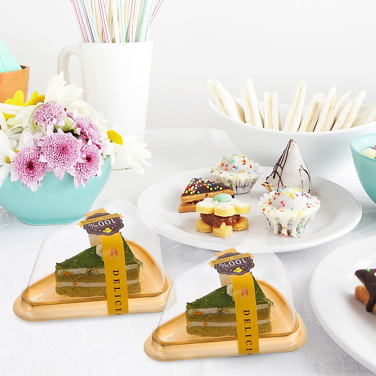 Zerodeko 50pcs Boxes Triangular Cake Box Disposable Cake Containers with Lids Mini Cheesecake Containers Chocolate Boxes Sandwich Sealing Container Cupcake Carrier Takeaway Box A03 Food Pvc