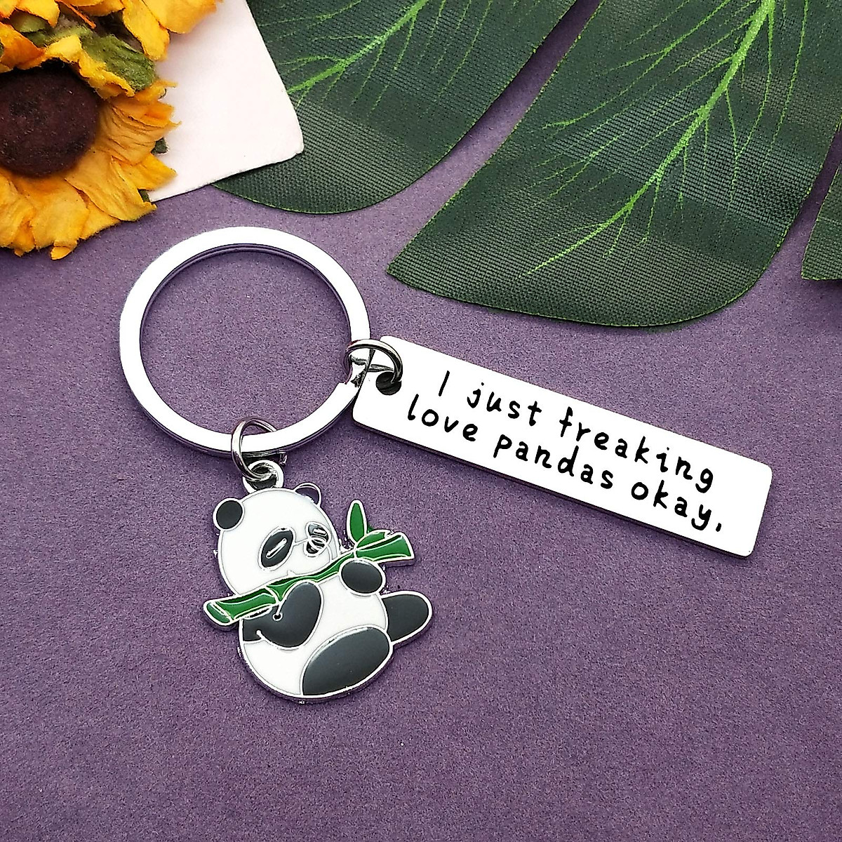 Vadaka Funny Panda Charm Keychain Panda Lovers Jewelry Gifts Animal Lovers Gift Panda Keyring for Friends Girls Christmas Graduation Birthday Gift for Panda Lovers