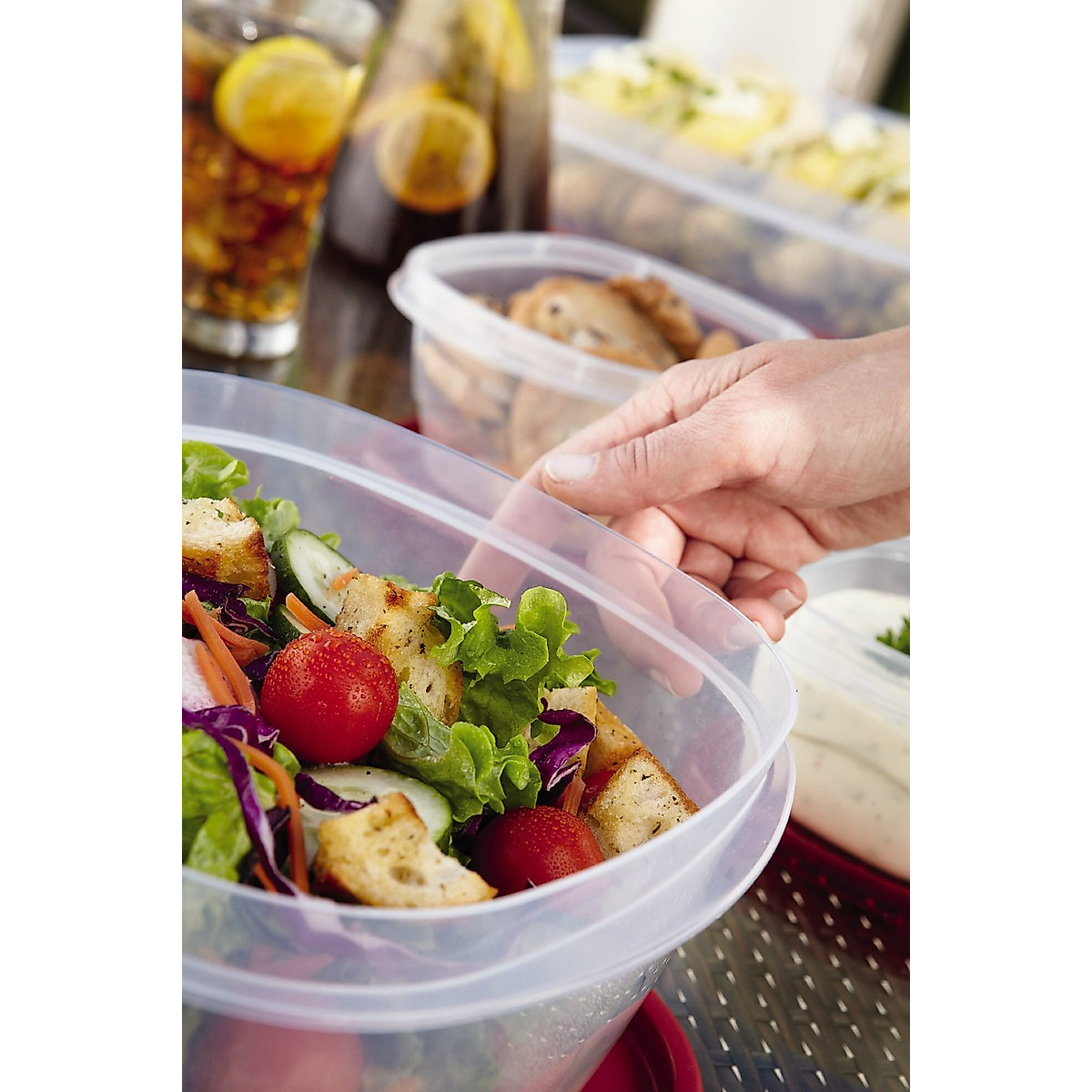 Rubbermaid Easy Find Lids Food Storage Containers, Racer Red, 42 Piece Set