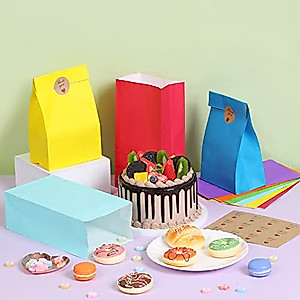 Florskoye Party Favor Bags 24 Pieces Goodie Bags, Solid Color Wrapped Candy Treat Bags Paper Gift Bags with 24 Pcs Stickers for Kids Birthday, Baby Shower, Christmas, Wedding, Party Suppliers (Plain Color)