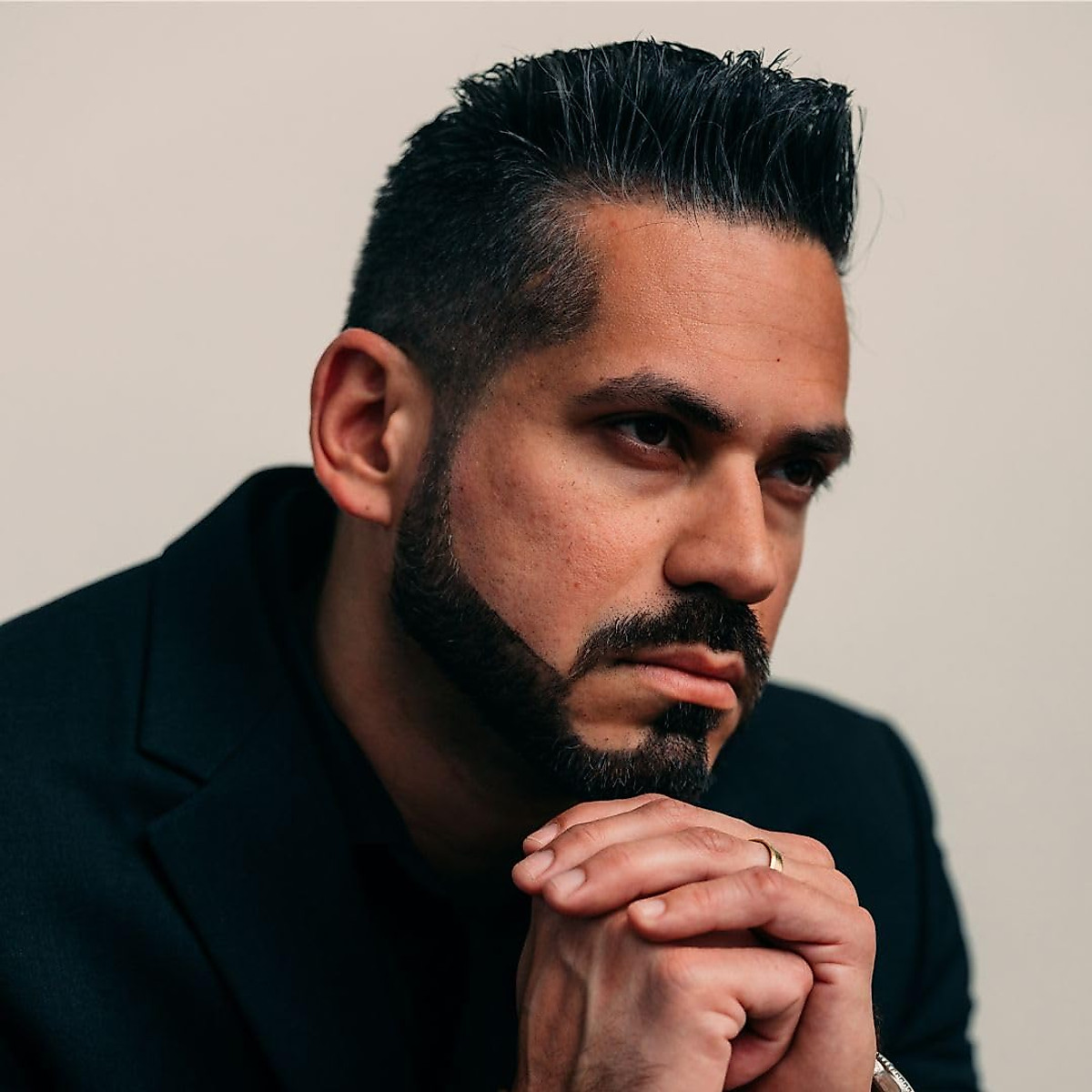 Rolda Black Pomade - Medium Hold With Radiant Shine - Grey Hair Coverage - Water-Based, All-Day, Flake-Free Formula