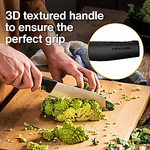 Fiskars 6.3" Santoku Knife, Kitchen Knife for Chopping, Dicing, and Mincing with Japanese Stainless Steel Hard Edge Blade, DIshwasher Safe