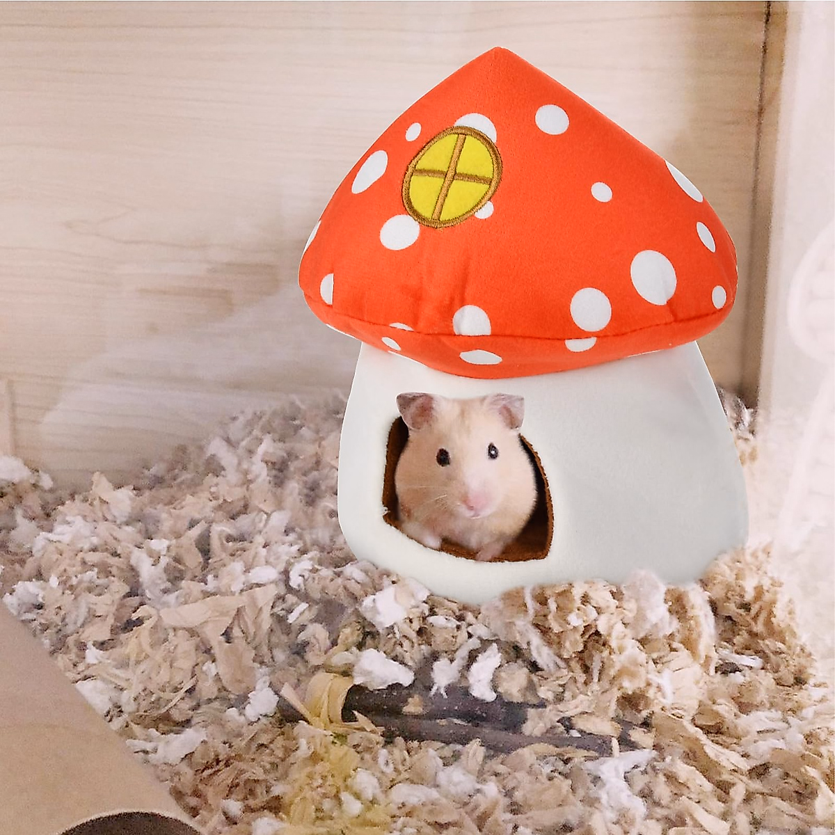 LyssKMK Cozy Mushroom House for Hamsters Soft Plush Tiger Shelter for Rat Small Guinea Pigs Cute Warm Bedding for Small Pets Cartoon Mushroom