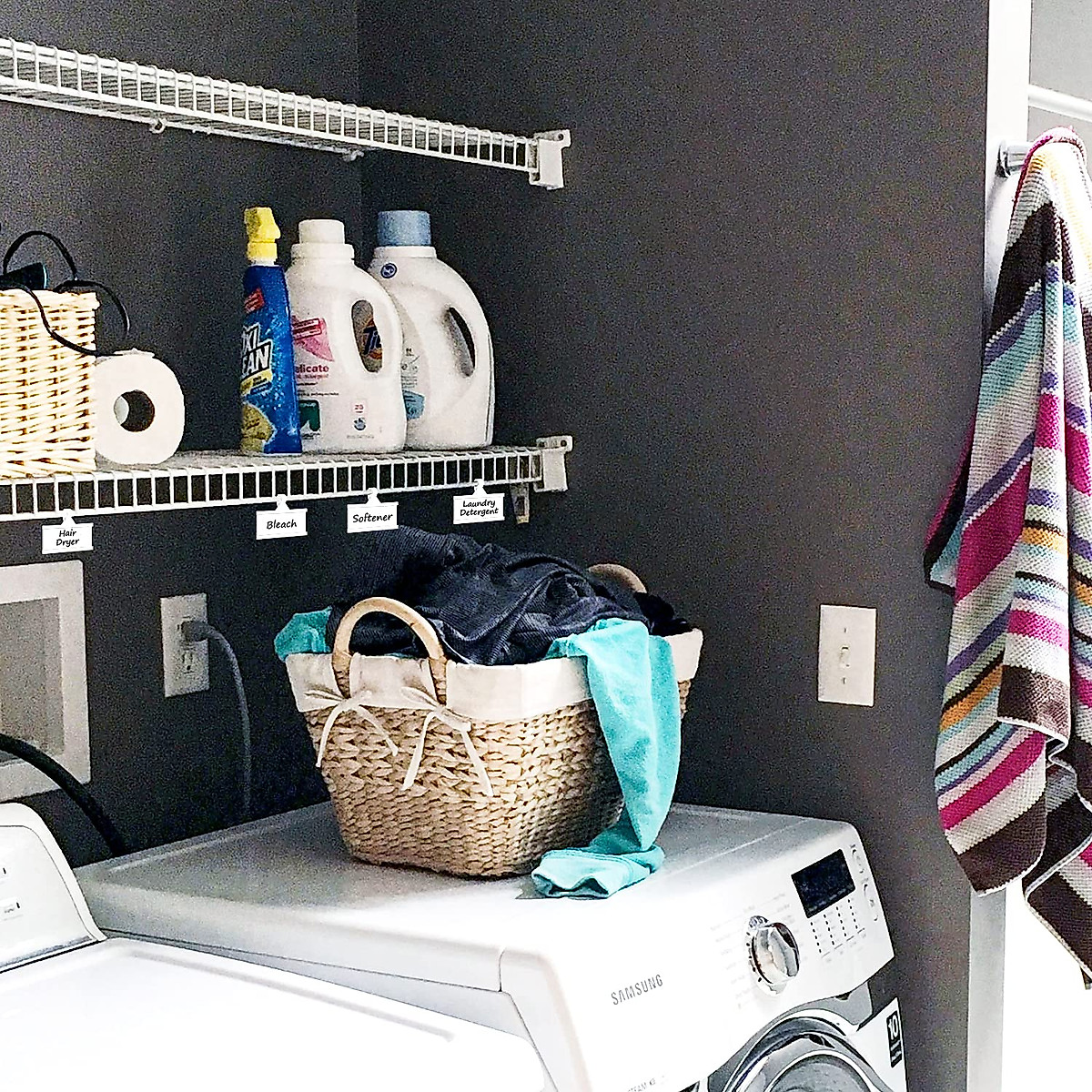 Reusable Plastic Wire Shelf Label Holder, for Pantry Retail Shopping Mall Store, Supermarket UPC Price Card & Ticket Display, Strong & Easy Clip Design Tight Snap Lock Closure. 1-1/4" H X 3" W (100)