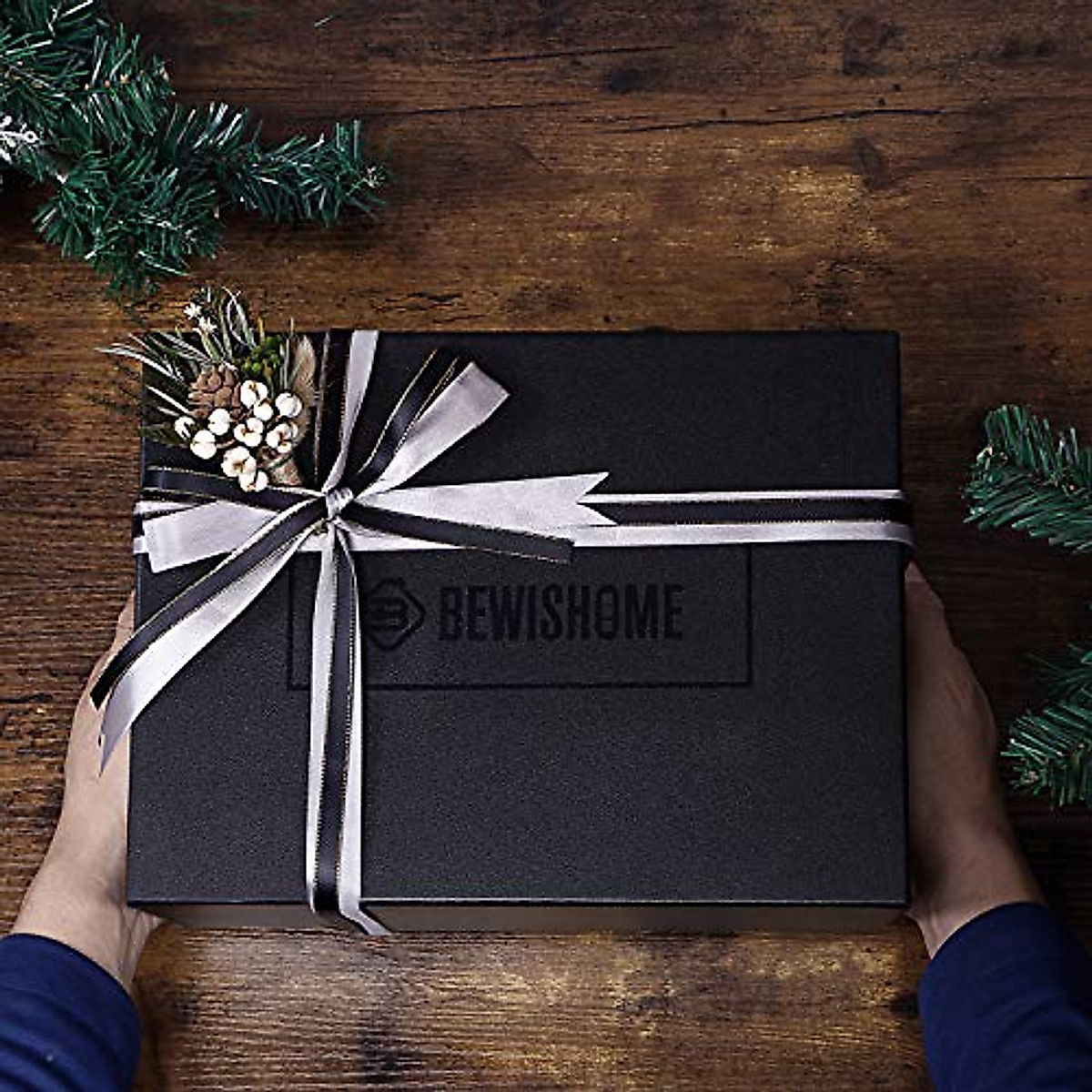 BEWISHOME Watch Box 20 Slots Watch Case for Men - Luxury Watch Organizer with Glass Top,Smooth Faux Leather Interior, Brown SSH04Y