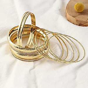 Gold Bangles for Women Chunky Gold Bracelet Cuff Bracelet Gold Bracelet Stack Arm Cuff Bracelet Chain Bracelet Statement Bracelet Jewelry Gifts for Girls Trending Bracelets for Women 2024