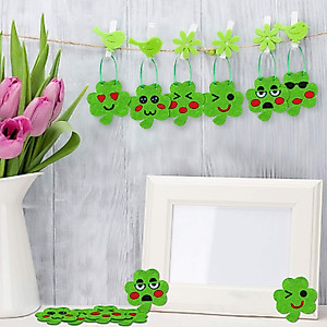 36 Pieces St. Patrick Day Shamrock Ornament Craft Kit, Irish Green Felt Clover Hanging Decoration Wall Hanging Ornament Shamrock Expression for DIY Present Party Favor Classroom School Decor Supplies