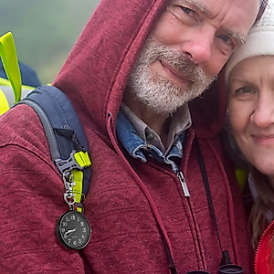 2 Pieces Quartz Pocket Watch with Key Buckle Round Pocket Watch Keychain Watch Portable Unisex Watch (Black)