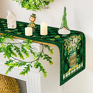 Artoid Mode Green Vase Shamrock Good Luck St. Patrick's Day Table Runner, Spring Holiday Kitchen Dining Table Decoration for Home Party Decor 13 x 72 Inch