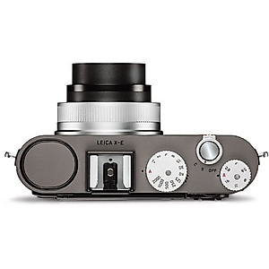 Leica 18454 16.5 MP Digital Camera with 2.7-Inch TFT LCD (Metallic Silver)