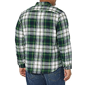 Amazon Essentials Men's Long-Sleeve Flannel Shirt, Regular-Fit, Two Pockets, Green White Plaid, Large