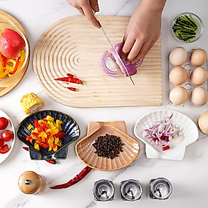 NUTRIUPS Spoon Rest for Stove Top, 5.9 Inches Thread Ceramic Spoon Holder, Spoon Rest for Kitchen Counter (BROWN-A)