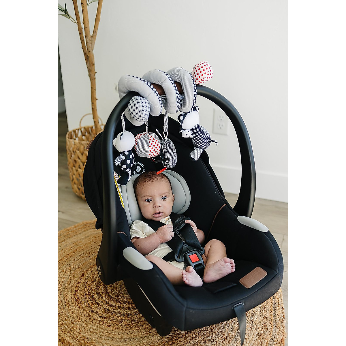 Genius Baby Toys Car Seat Toys for Infants - High Contrast Colors That Baby Sees Best - Easy to Attach - Car Seat Toy to Entertain Baby During Car Rides - Includes 4 Removable Toys on Spiral