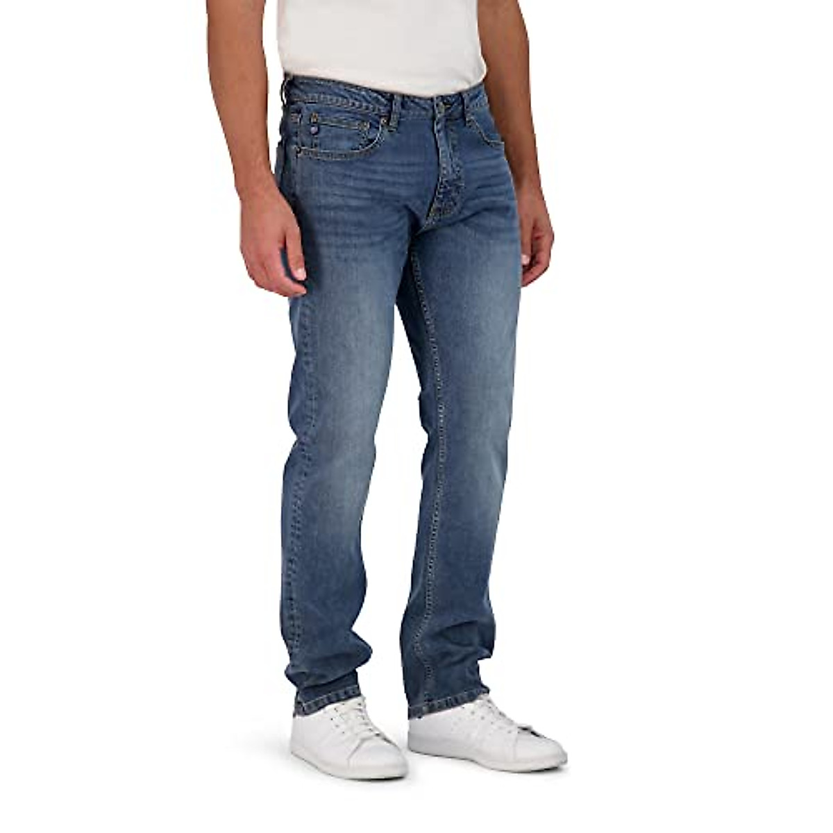 Chaps Men's Jeans - Straight Leg Comfort Stretch Denim Jeans - Regular Slim Fit Jeans for Men, Size 38W x 30L, Armour Wash