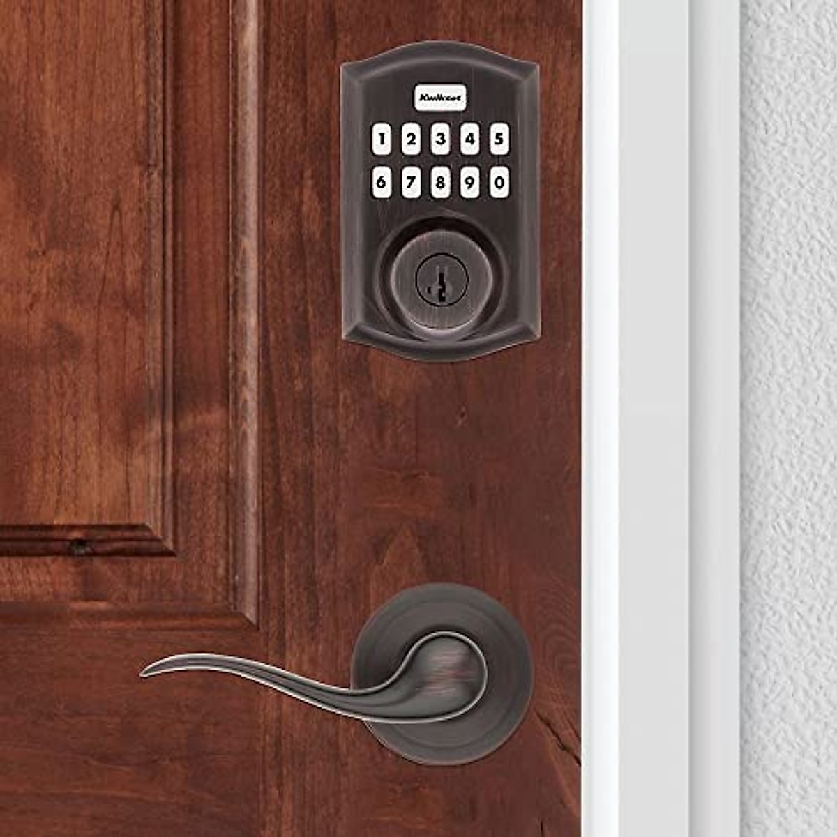 Kwikset Home Connect 620 Smart Lock Deadbolt with Z-Wave Technology, Works with Ring Alarm, Samsung Smartthings and More, Z-Wave Hub Required, Traditional Design in Venetian Bronze
