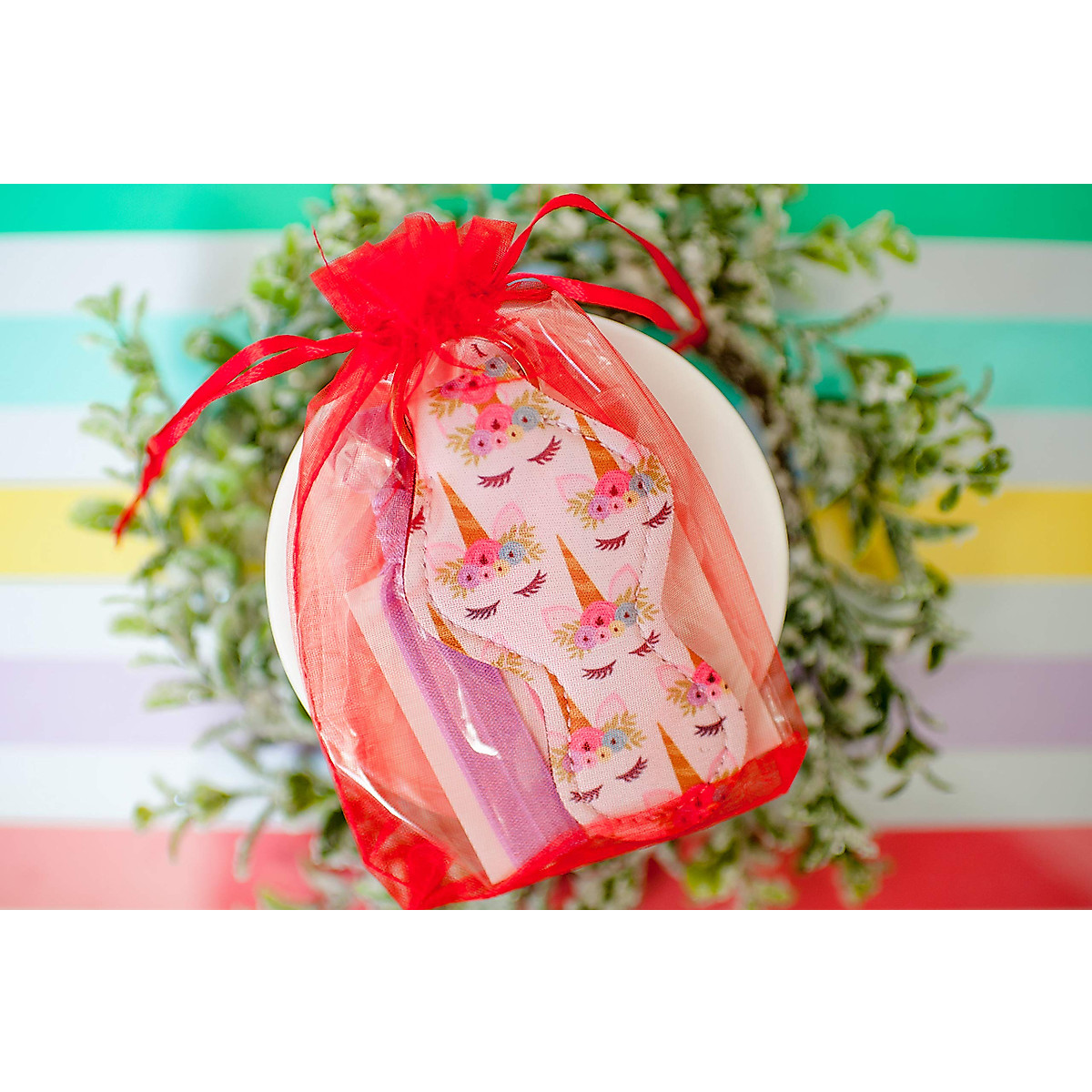 Daisy Lane Christmas Stocking Stuffer for Women Teen Girl, Small Gift Set for Kid, Keychain Hair Tie (Unicorn)