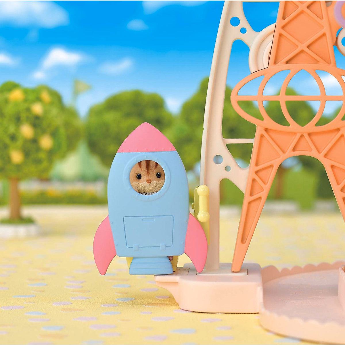 Calico Critters: Baby Amusement Park Playset - Castle Theme for Kids Aged 3 to 11