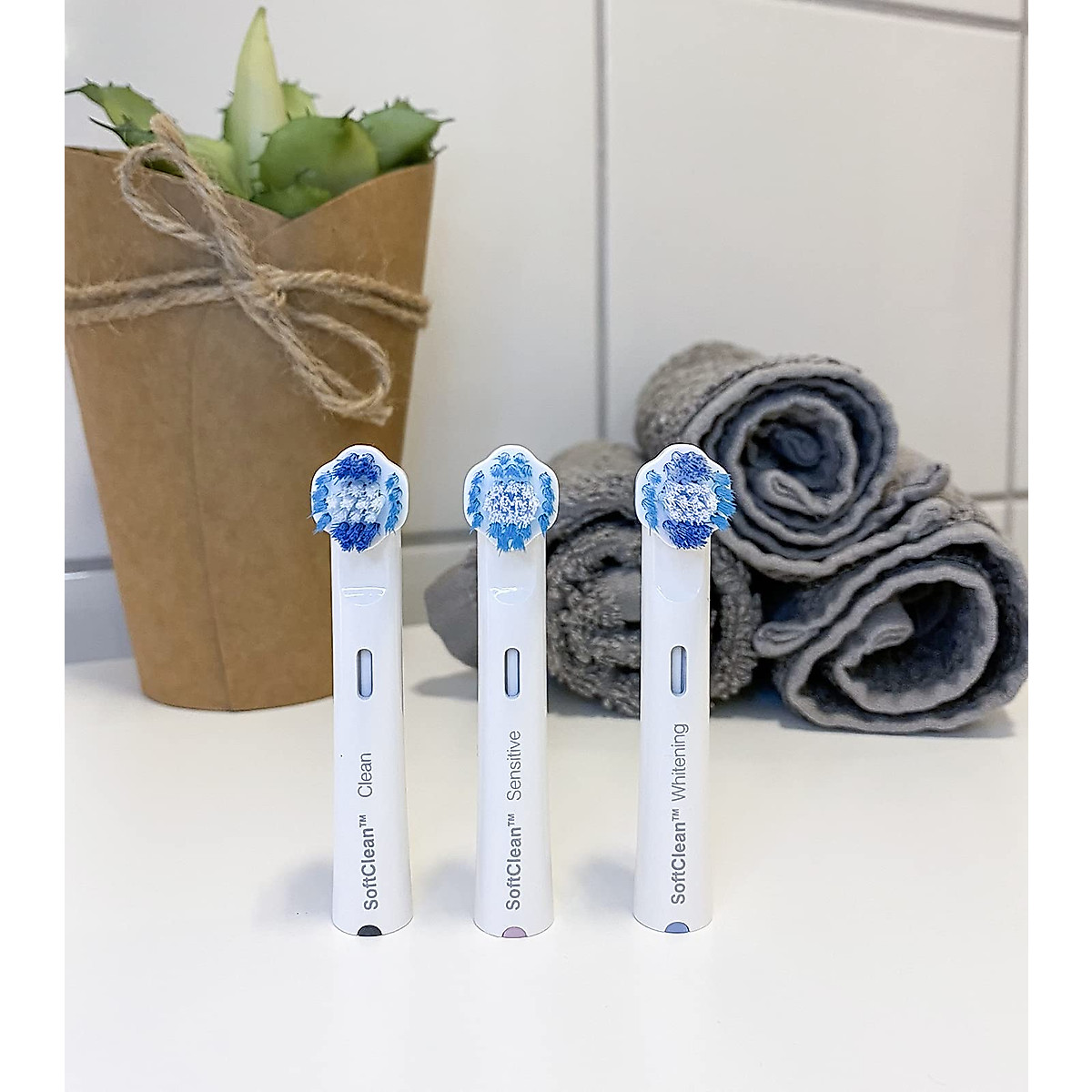 Jordan ® | Replacement Toothbrush Head for Electric Toothbrush with Oscillating & Rotating Technology | Whitening Electric Toothbrush Head | Oral B Compatible | 4 Units Pack