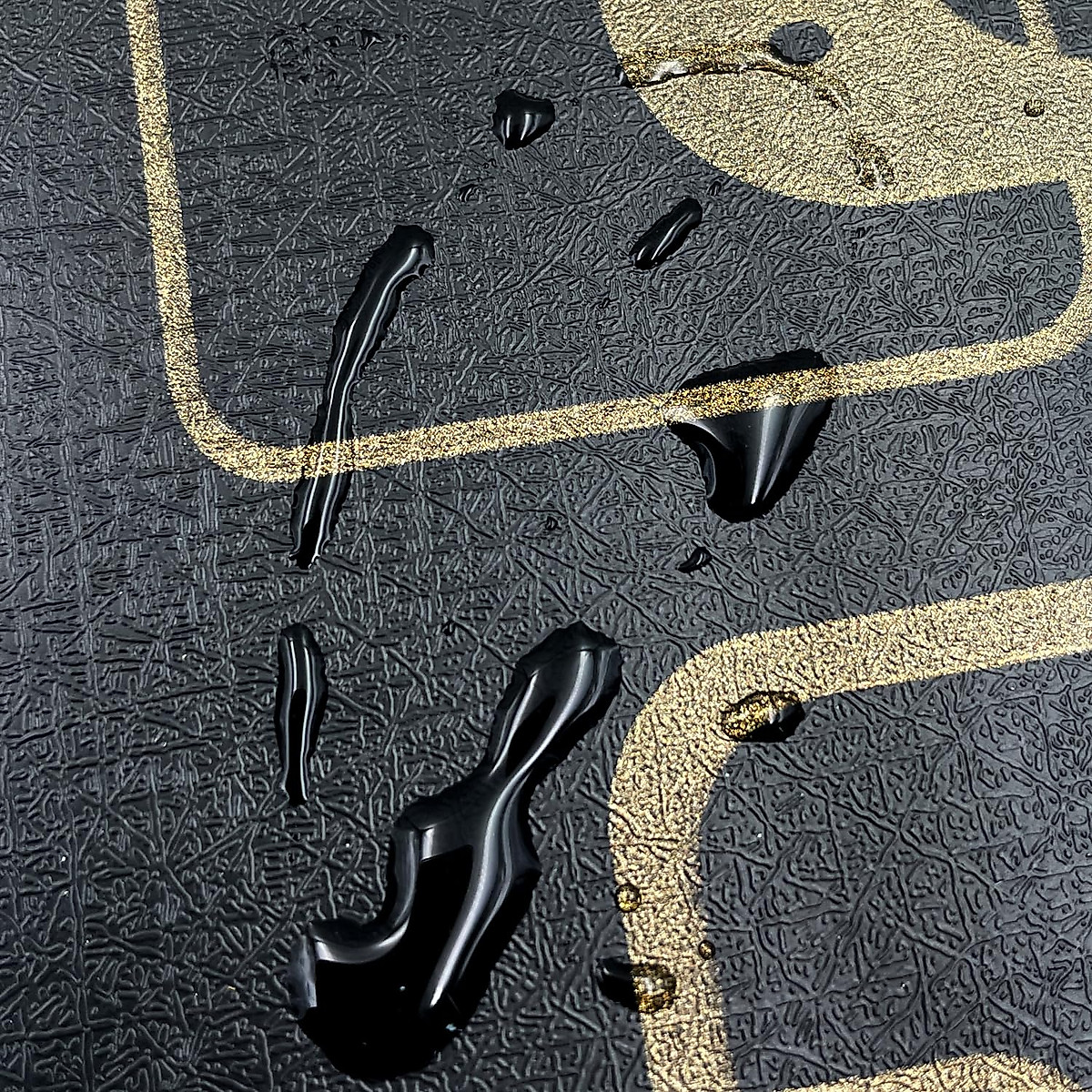 SimpleLife4U Geometric Pattern Shelf Drawer Liner Self-Adhesive Black Countertop Protect Paper for Furniture 17.7 Inch by 9.8 Feet