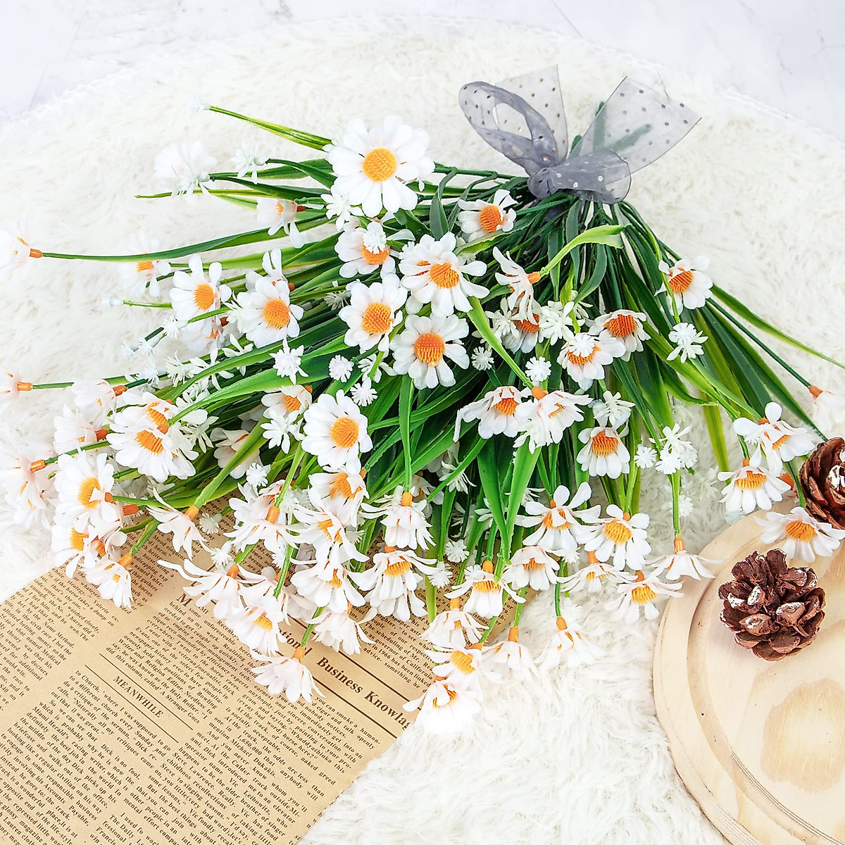 8 Bundles Artificial Daisy Flowers Fake White Daisies Plants Greenery Stems UV Resistant Cemetery Flowers for Spring Decor Outdoors Indoor Party Garden Hanging Planter Window Box Decorations