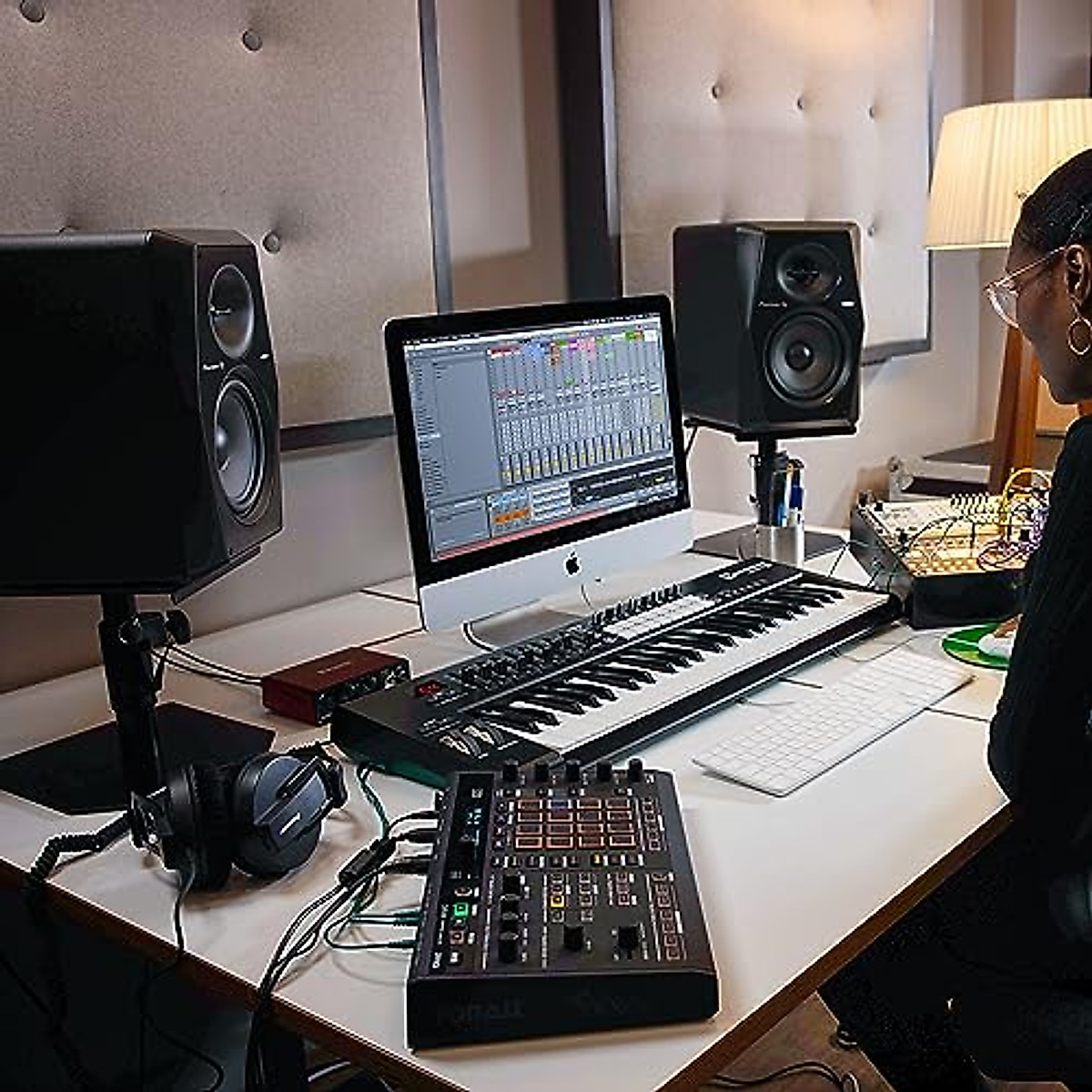 Pioneer DJ VM-50 5.25-inch Active Monitor Speaker - Black