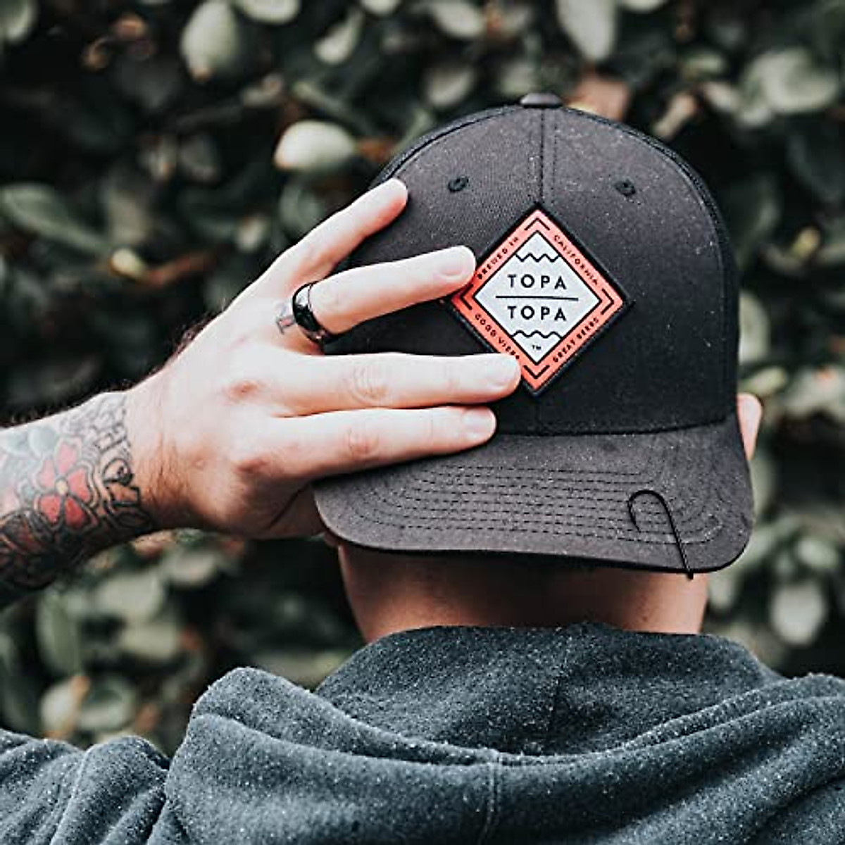 4 PCS Hat Clip Hats Pins Fish Hook Hooks Custom Hook Set High Carbon Steel, Silver, Black