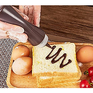 CHILDHOOD 8 oz Squeeze Squirt Condiment Bottles with Cap - Transparent Plastic - for Ketchup Salad dressing Mustard Olive Oil set of (2)