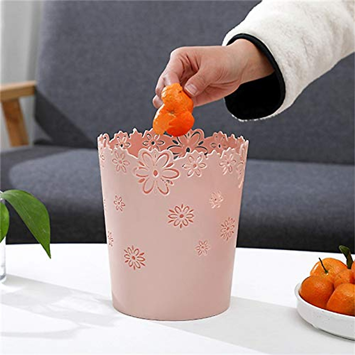 Susoonfo Waste Paper Bin,Decorative Small Trash,Fashion Hollow Style,Plastic Waste Bin for office,Craft Room,Kitchen or Bathroom (Pink)