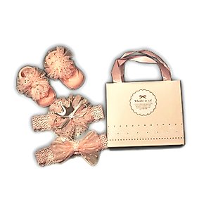 New Born Baby Girl Gift Set Kvan Baby Girl Gift Set Box in Pink.