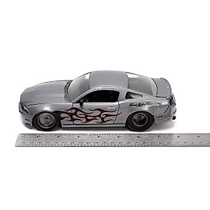 Jada Toys Big Time Muscle 1:24 2010 Ford Mustang GT Die-cast Car, Toys for Kids and Adults, Metallic