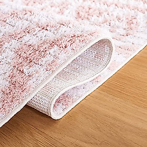 Safavieh Augustine Collection Area Rug - 5' x 7'7", Ivory & Pink, Moroccan Boho Tribal Fringe Design, Non-Shedding & Easy Care, Ideal for High Traffic Areas in Living Room, Bedroom (AGT849U)