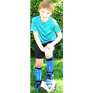 Kids Soccer Shin Guards with Adjustable Straps. Fits Ages 4-7. Black